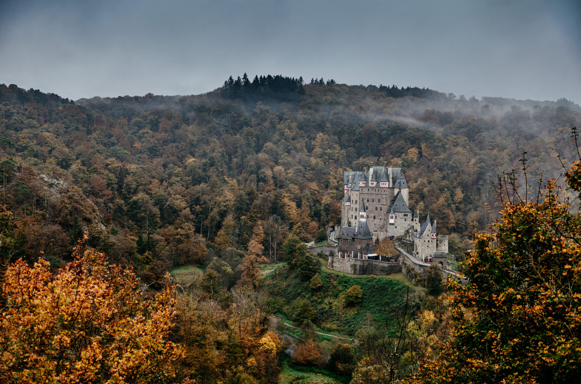 Burg Eltz: A Fairytale in the Heart of Germany - Purs