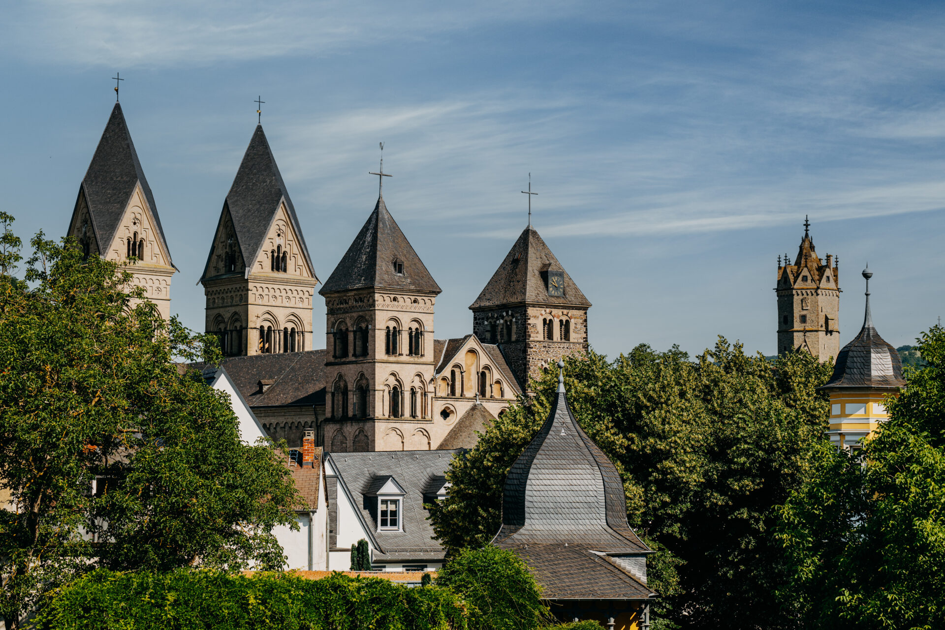 Explore Andernach - Purs
